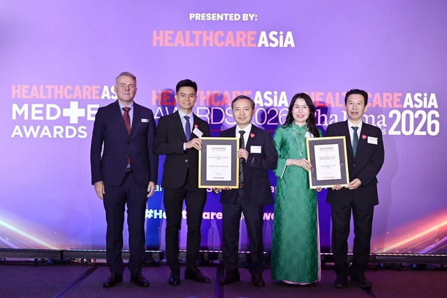 Saigon Eye Hospital System wins “Specialty Hospital of the Year” in Asia